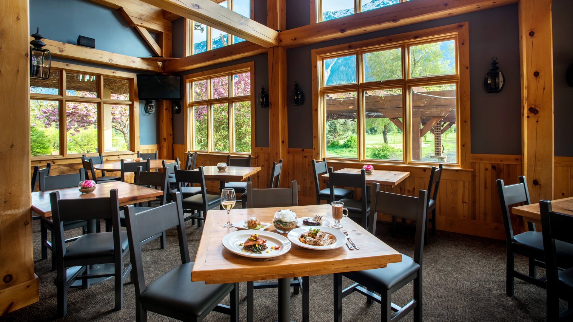 Fescues Restaurant Photo Gallery | Pemberton Restaurant